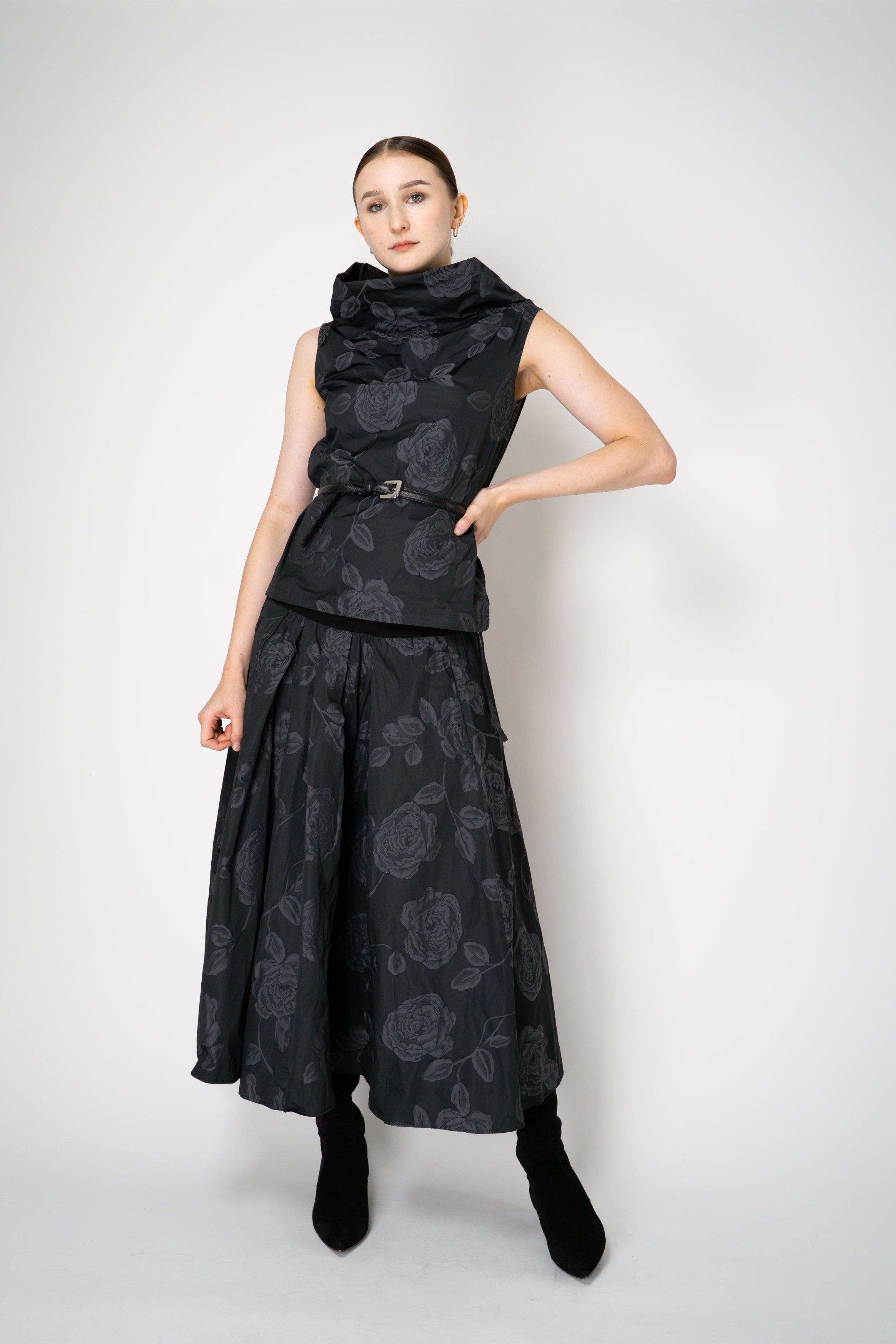 Peter O. Mahler Crash Pleated A-Line Skirt in Grey and Black Floral Pr ...